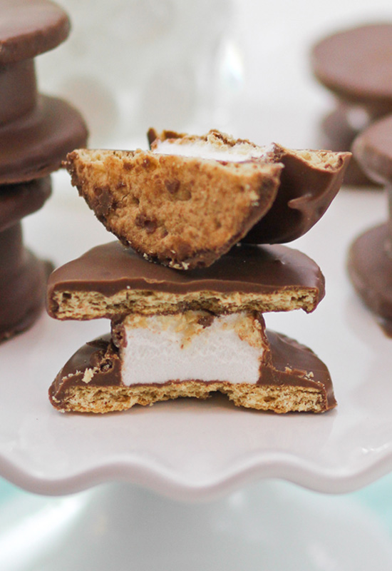Moon Pie Bites | Campfire Marshmallows