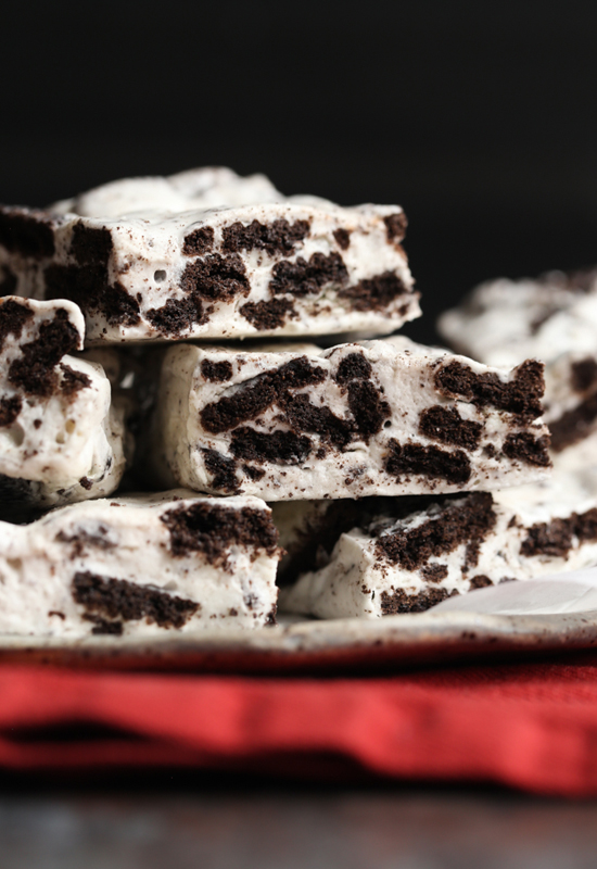 Cookies and Cream Marshmallow Bars | Campfire Marshmallows
